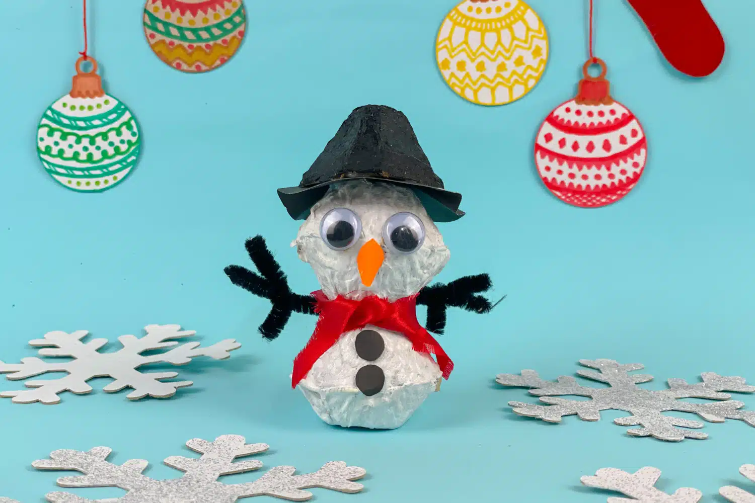 Easy Christmas Snowman Craft Made From Egg Carton